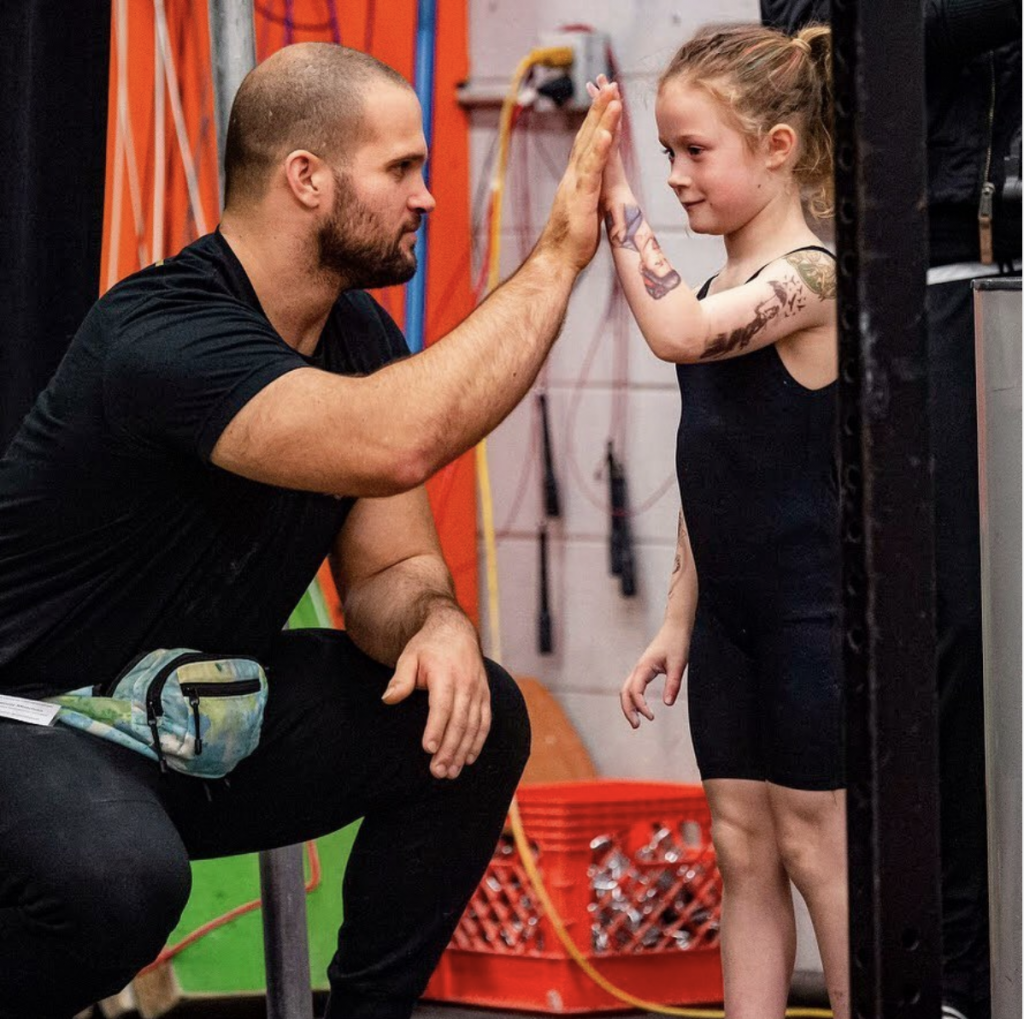 ‘Strongest Seven-Year-Old Girl In The World’ Can Deadlift 80kg - Keep on Mind