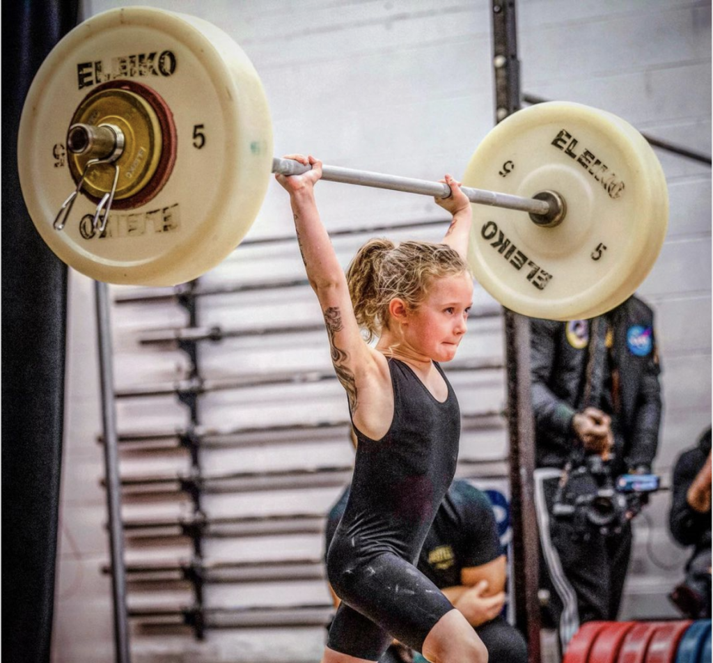 ‘Strongest Seven-Year-Old Girl In The World’ Can Deadlift 80kg - Keep on Mind